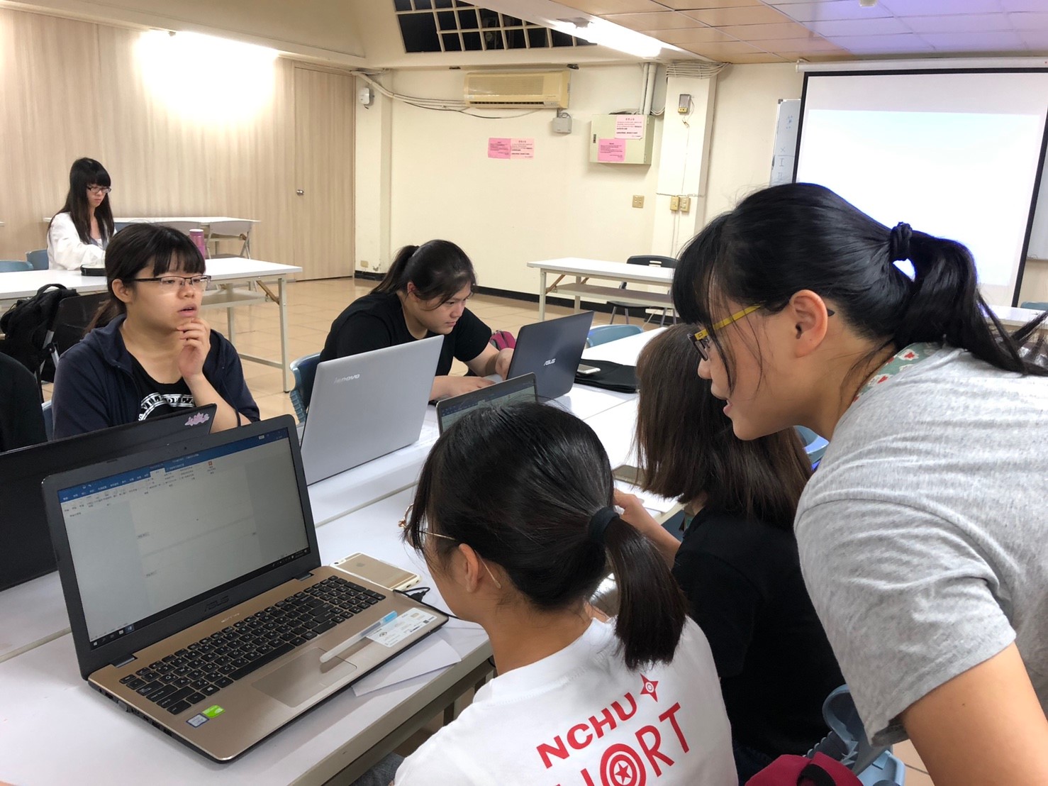 國立中興大學學生事務處 住宿輔導組 活動相簿